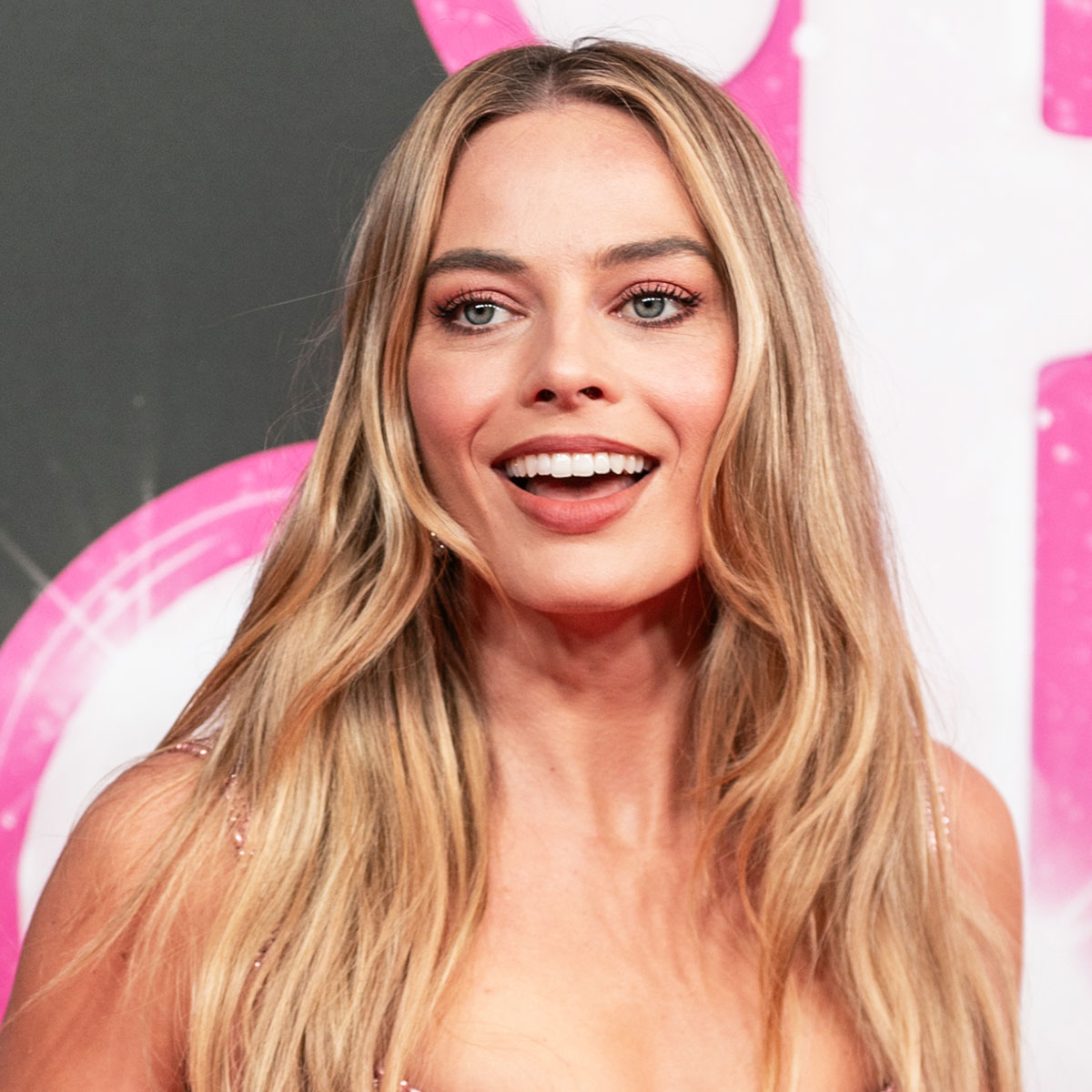 Miley Cyrus Is Wearing A Dress With Sheer Mesh Cutouts On Instagram–You ...