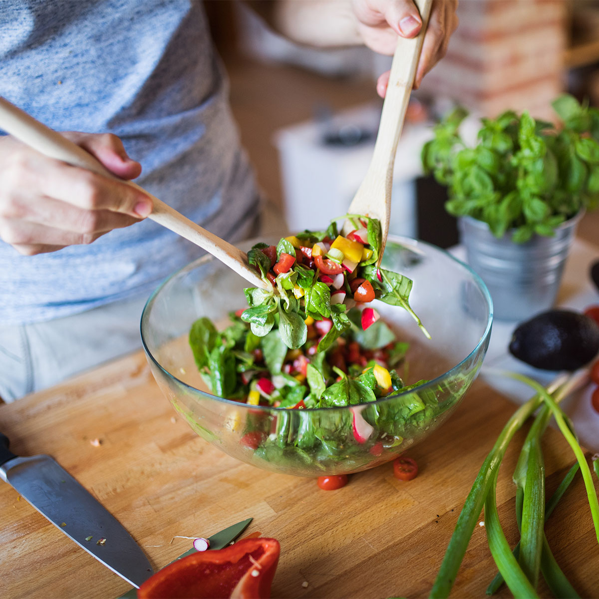 This Secret Salad Ingredient Could Be The Cause Of Your Abdominal Fat ...