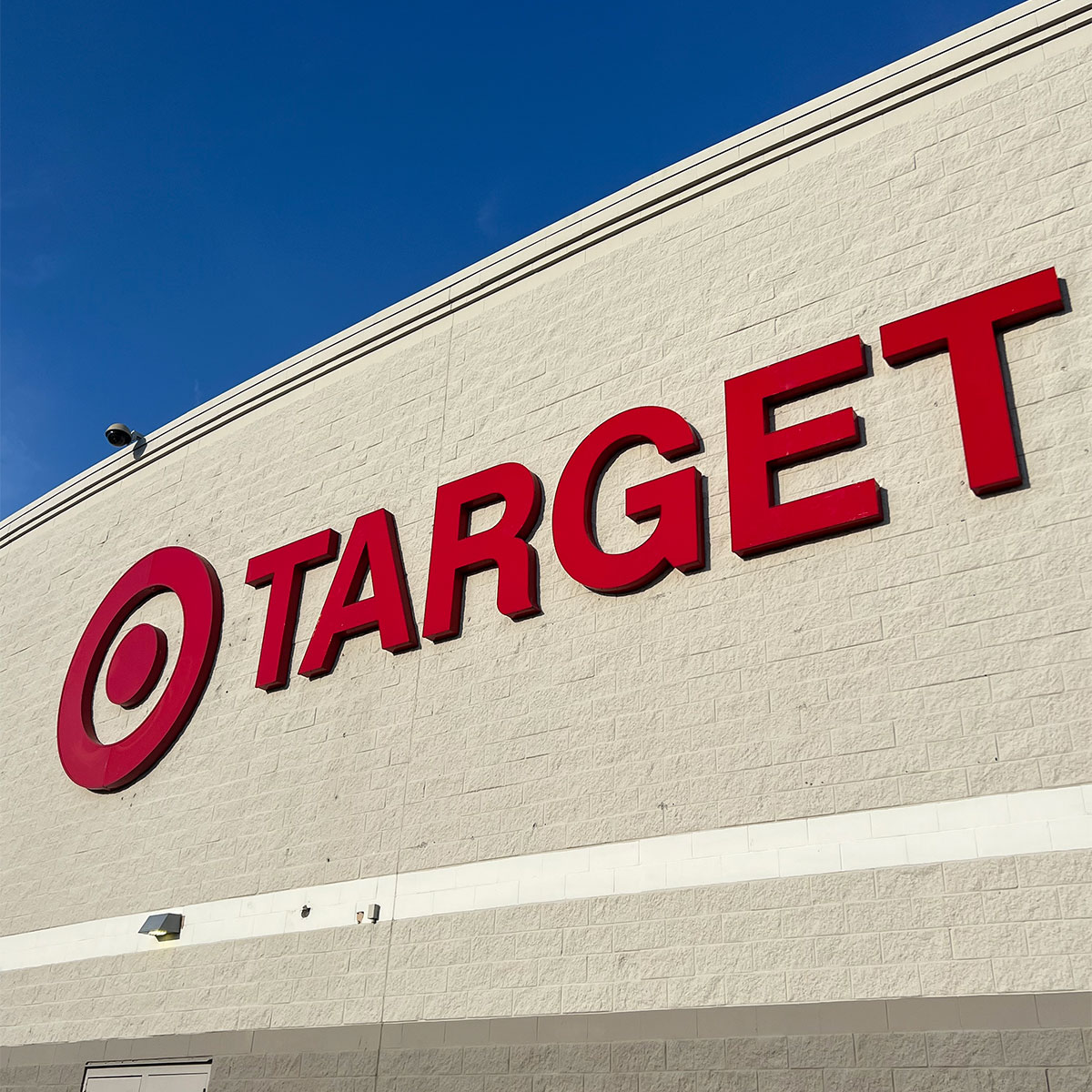 Duck Boot Outfit Ideas | How To Wear Duck Boots - SHEfinds