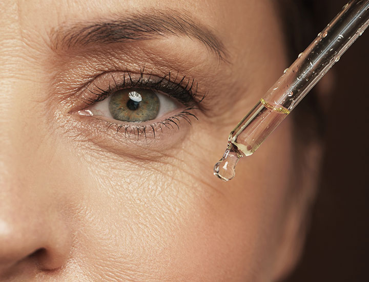 The One Serum Experts Say Women Over 40 Should Be Using To Smooth, Firm ...