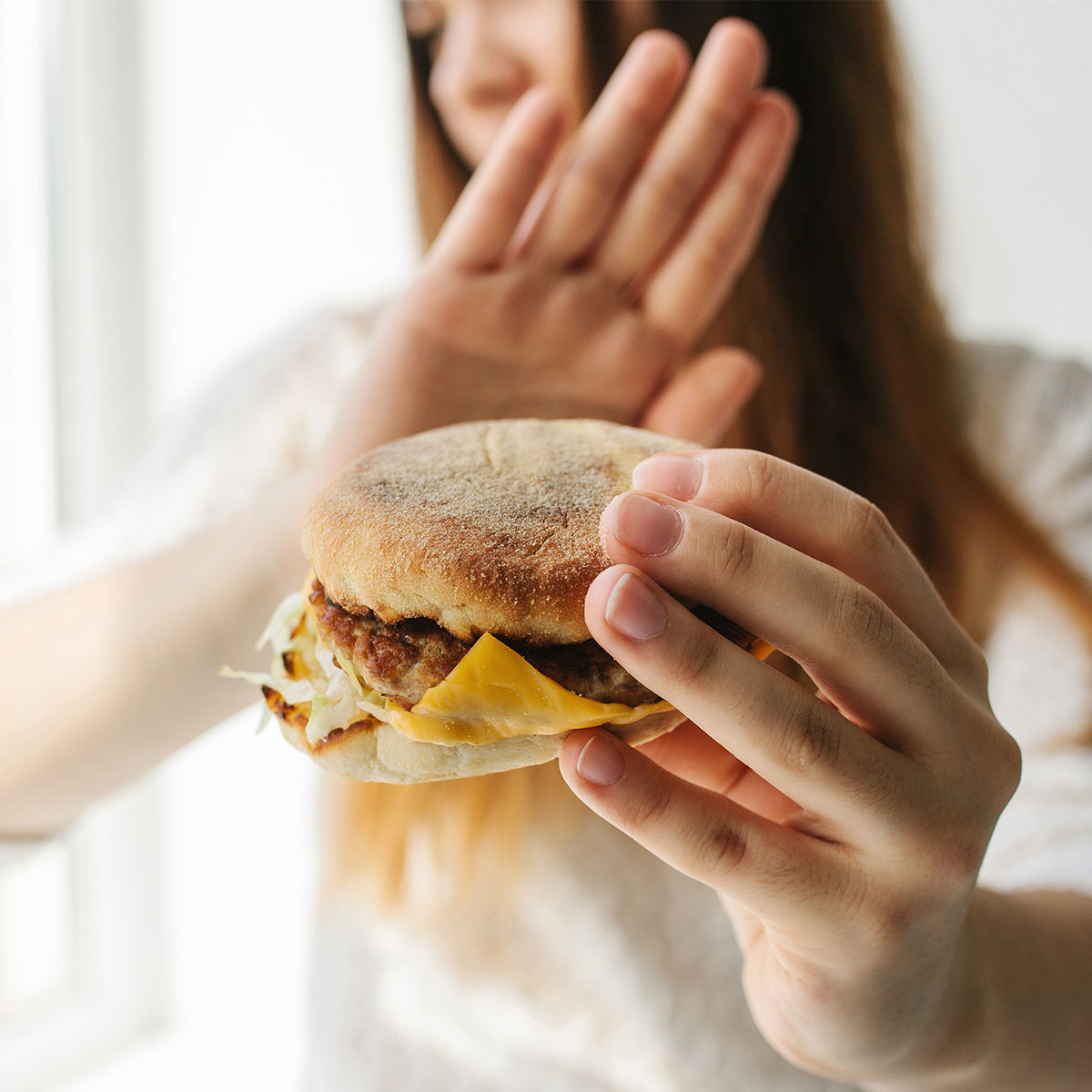 The Scary Downside Of ‘Rigid’ Eating, According To A Dietitian - SHEfinds