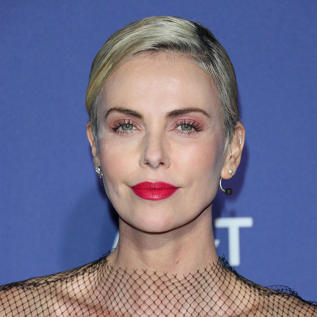 5 Flattering Ways To Style Your Pixie Haircut, According To Experts ...