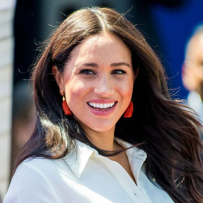 Meghan Markle Looks Chic In Monochromatic, All-White, Off-The-Shoulder ...