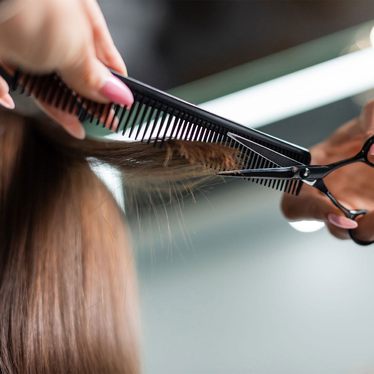 3 Ways To Revamp Your Pixie Cut And Take Years Off Your Face, According ...