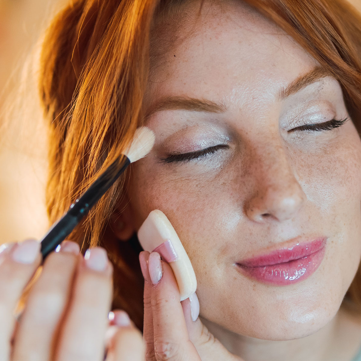 How To Apply Eye Makeup For Women Over 50