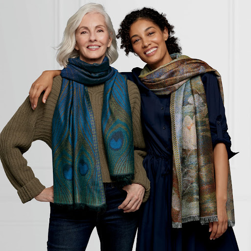 12 Perfect Holiday Gifts to Grab During Black Friday & Cyber Monday ...