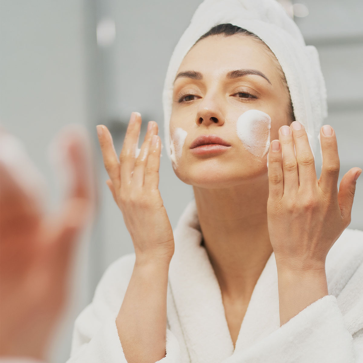 A Dermatologist Gives Their Expert Tips On Combatting Anti-Aging ...