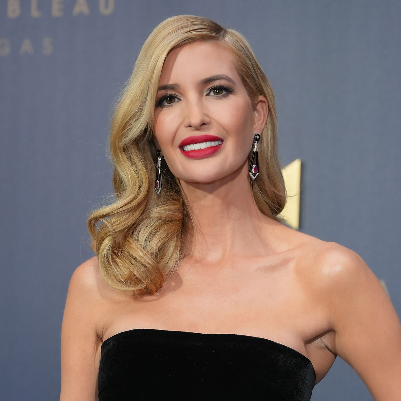 Ivanka Trump Is Absent From Trump NYE Party Amid Reports Of Trying To ...