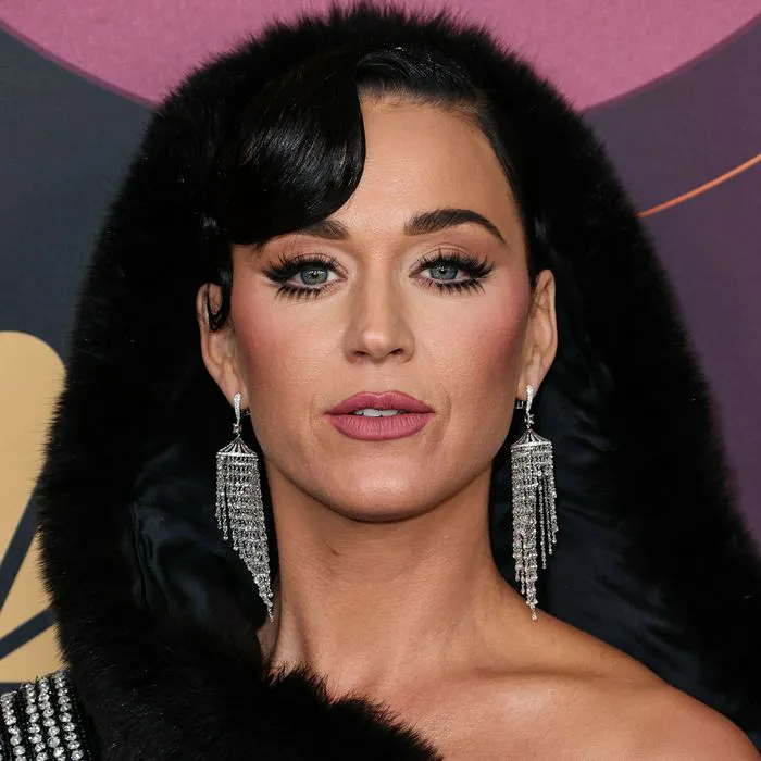 Katy Perry Eye Makeup Dark Horse - Mugeek Vidalondon