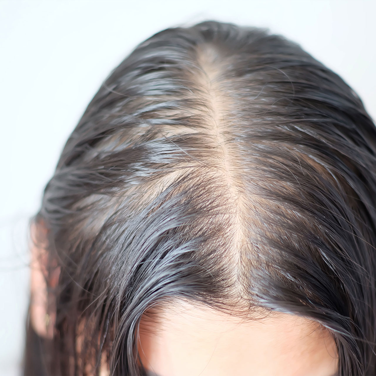 Stylists Share 3 ‘Flat’ Haircuts To Avoid With Thin Hair Over 50—And ...