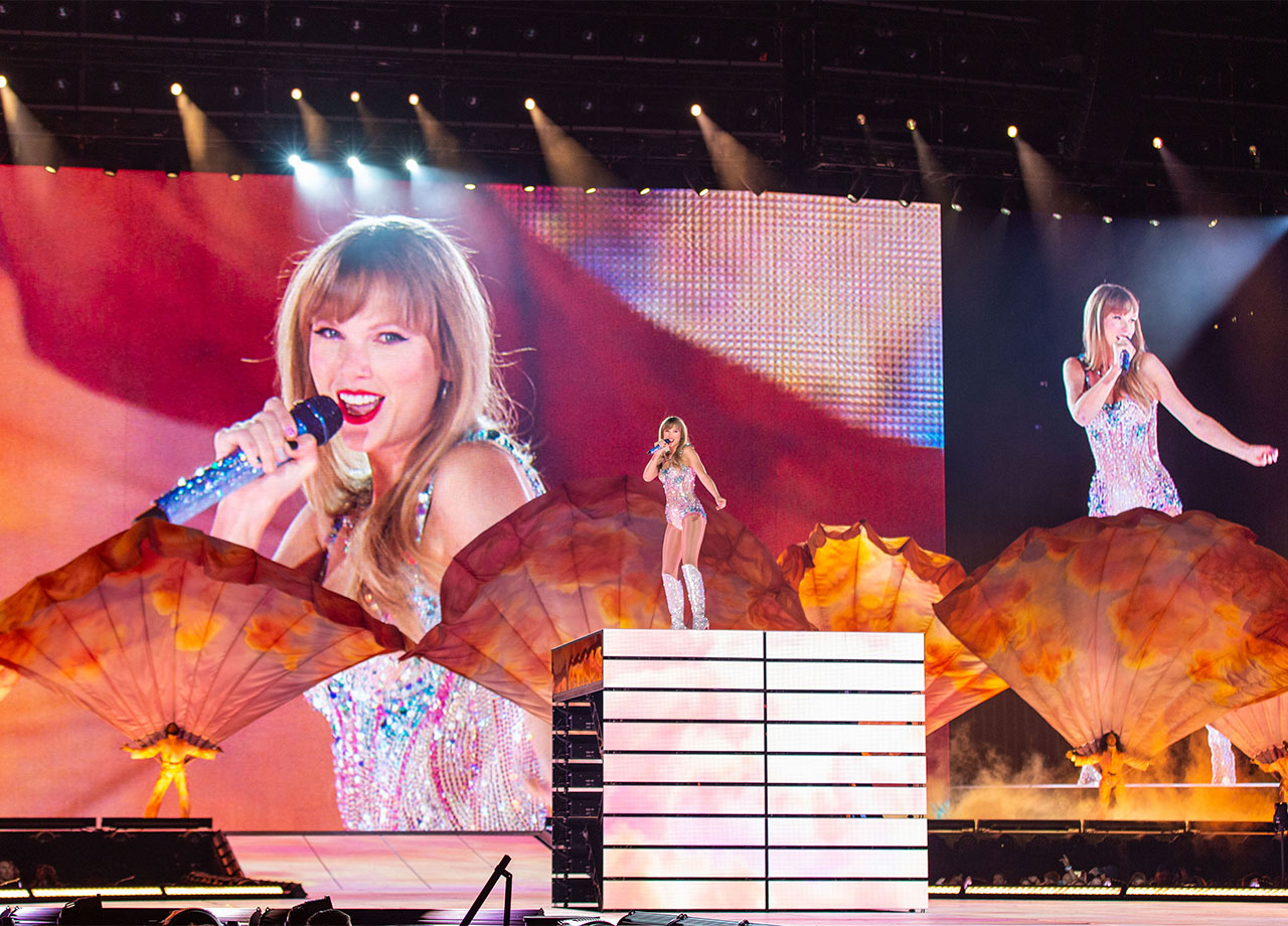 A Video Of Taylor Swift Nearly Falling Off The Stage During Her ‘Eras ...