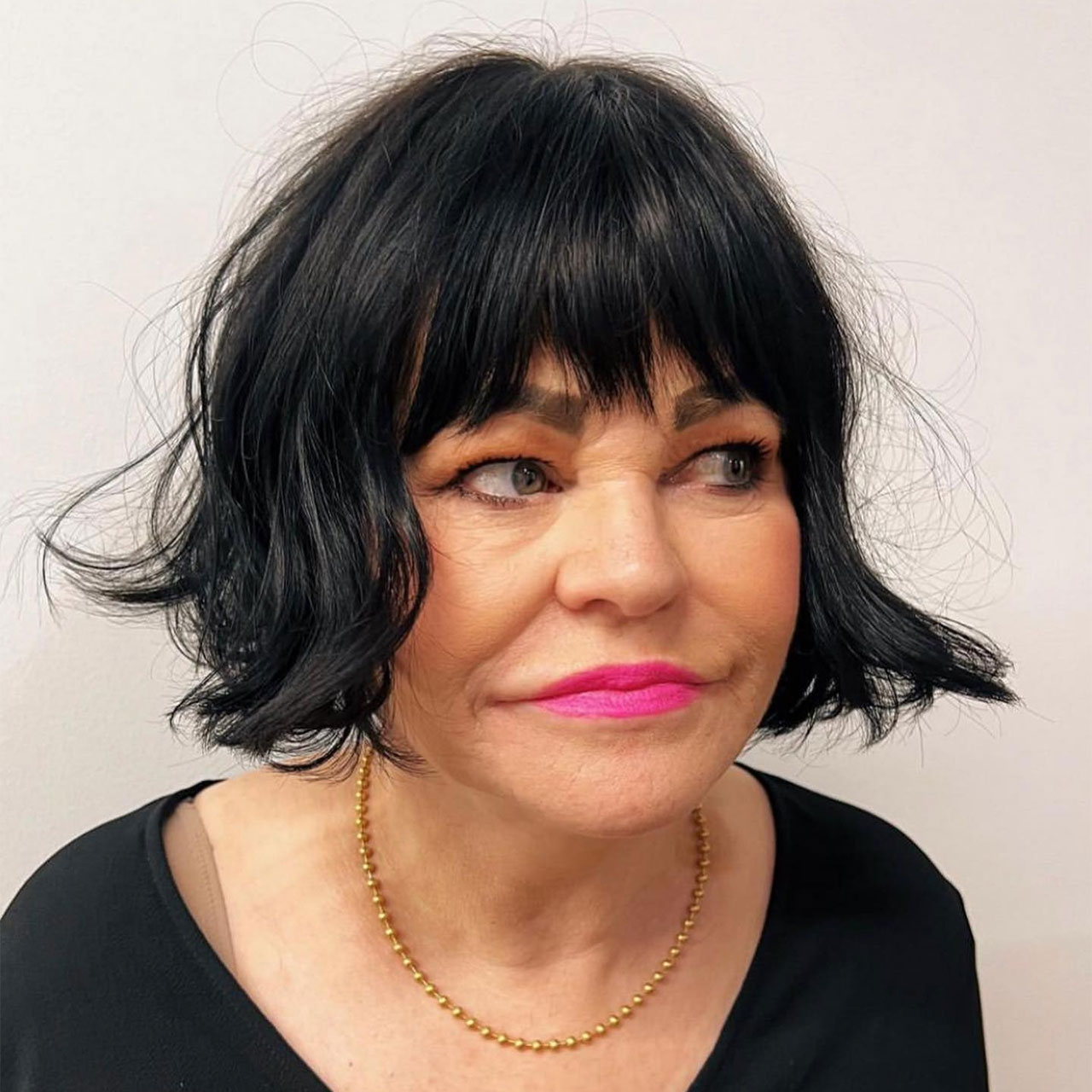 Hairstylists Say These Are The 5 Haircuts That Can Make You Look ...