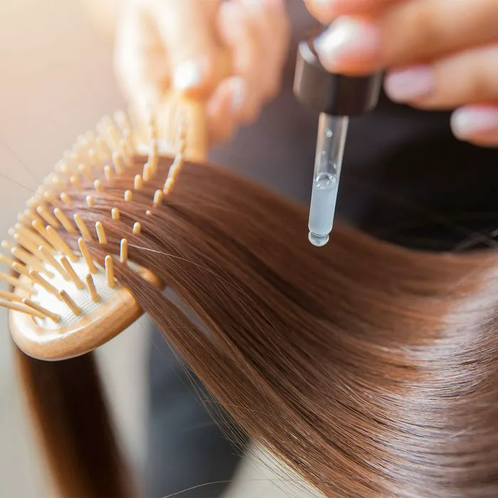 Experts Agree: The 2 Worst Types Of Shampoos To Use If You’re Prone To ...