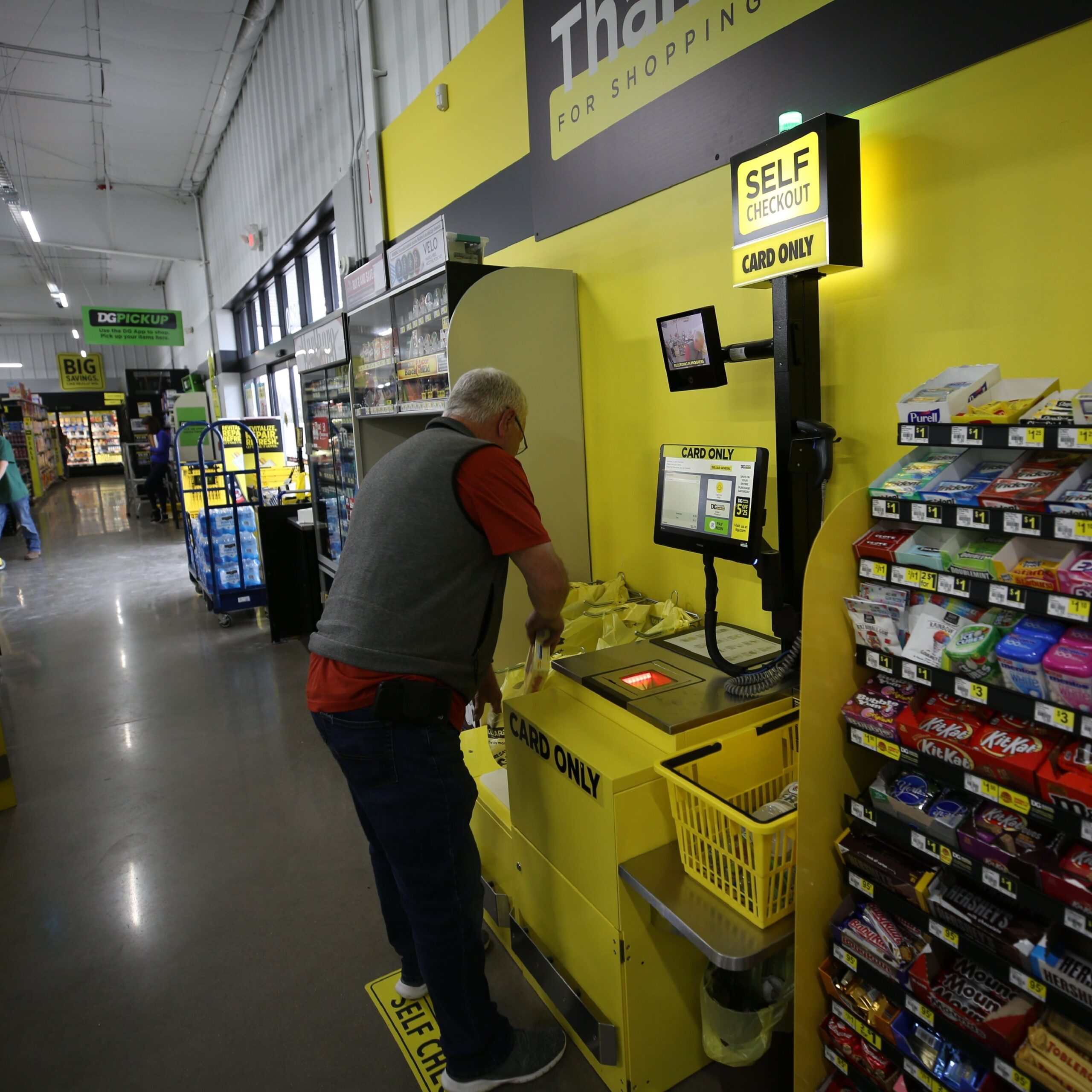 Dollar General Joins Target & Walmart By Making A Major Change To ...