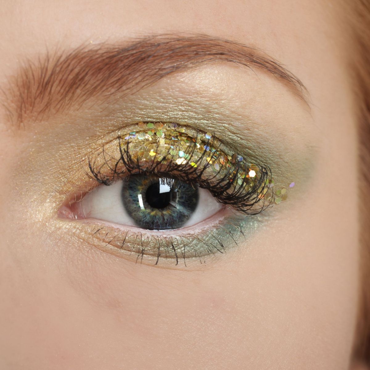 Celebrity MUAs Share 4 Common, Unflattering Makeup Mistakes—And Quick ...