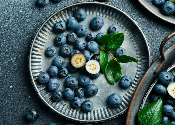 16 Foods To Eat This Spring For A Healthier Gut, Flatter Belly ...