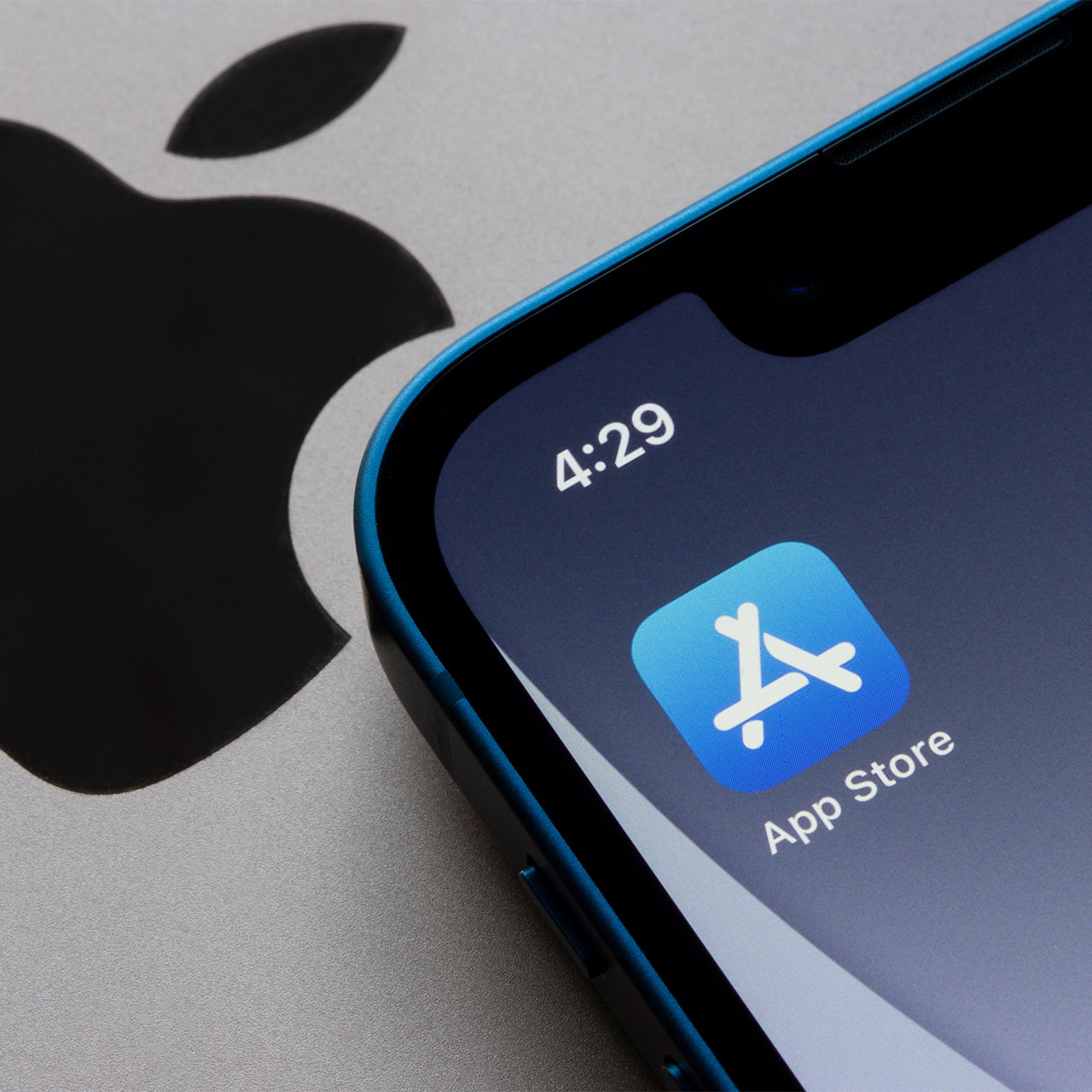 6 iPhone Apps Security Experts Warn You Should Never Download Because ...