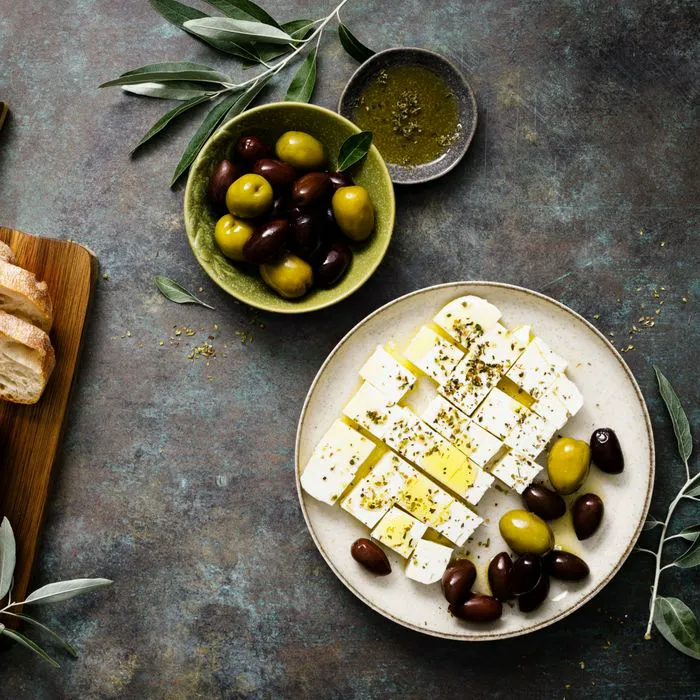 4 Belly-Friendly Cheeses You Can Eat Without Worrying About Gas ...