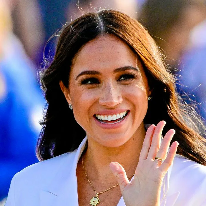 Meghan Markle Debuts A New Hairdo In The Hamptons As Fans React To ...
