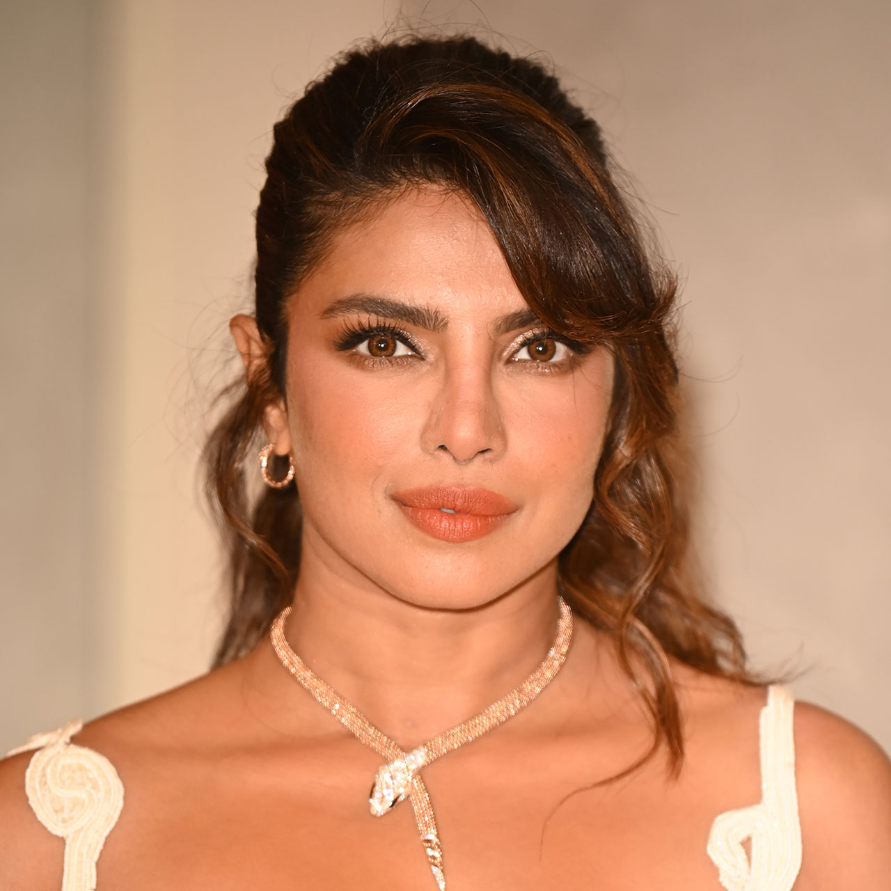 Priyanka Chopra Hairstyle 2024