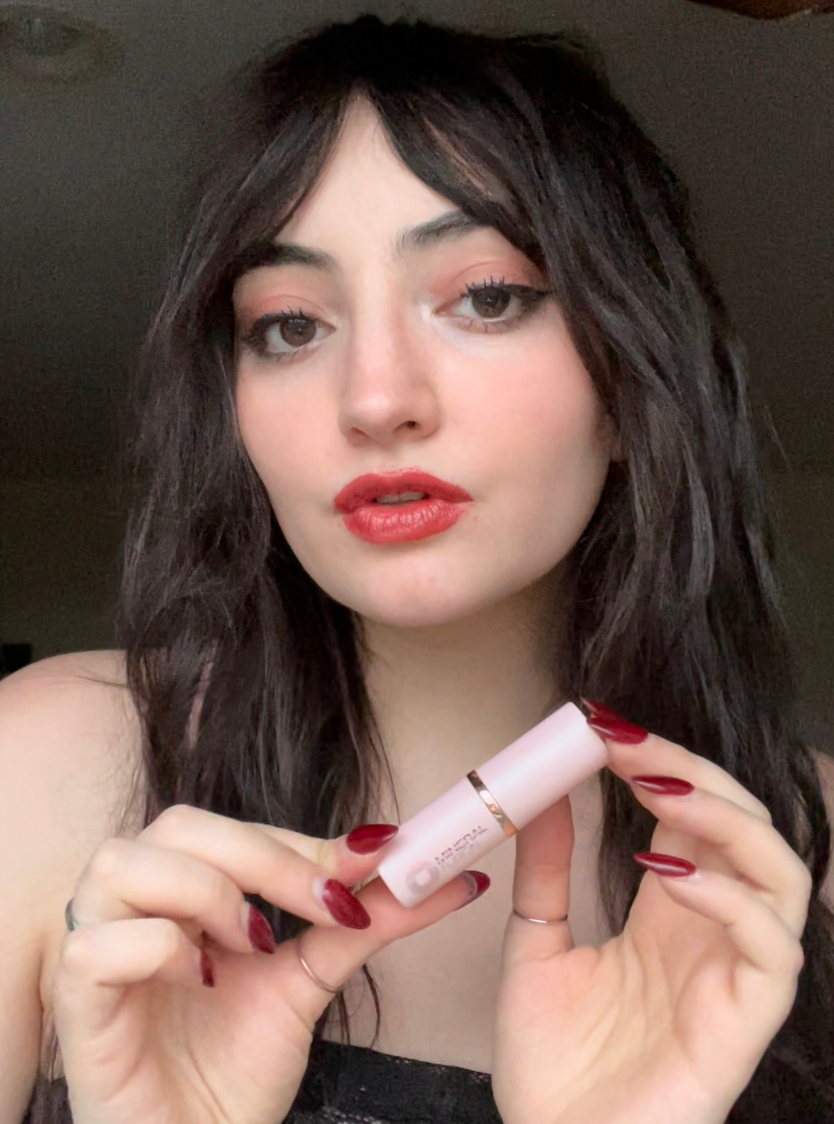 6 ‘Flattering’ Summer Hairstyles For Women Over 40: Bixies, Angled Lobs ...