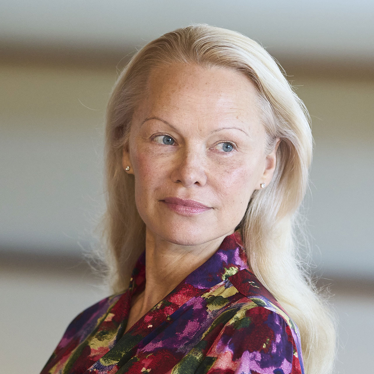 Pamela Anderson 2024 Kinderen Pamela Anderson Goes Makeup Free At