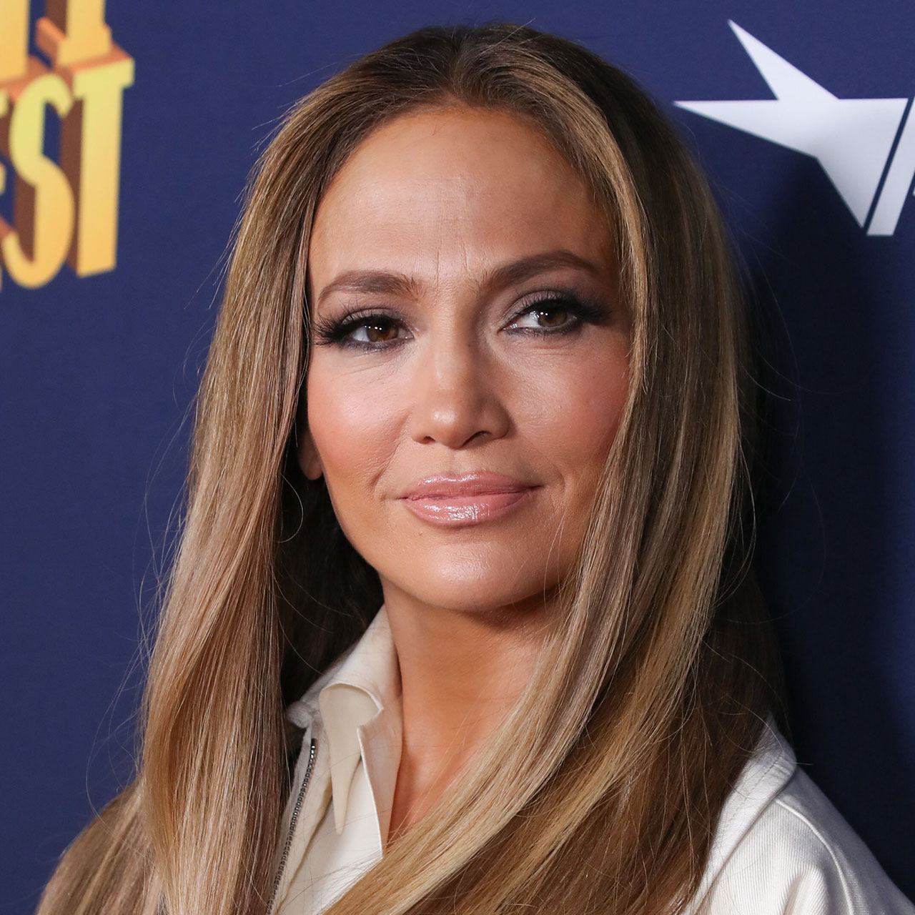 Jennifer Lopez Shows Ben Affleck What He’s Missing As She Flashes Her ...