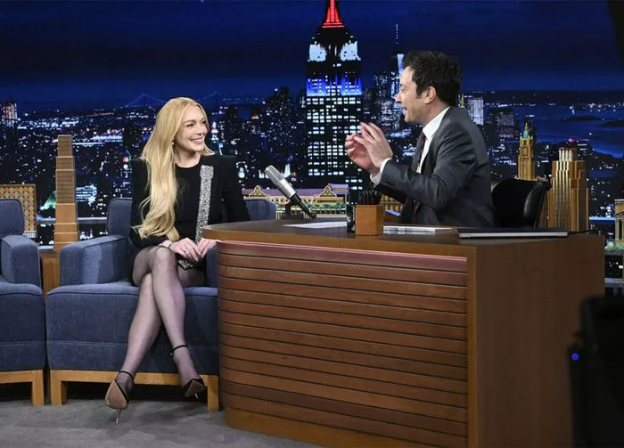 Lindsay Lohan Is A Total Stunner In This Crystal-Embellished Skirt Suit ...