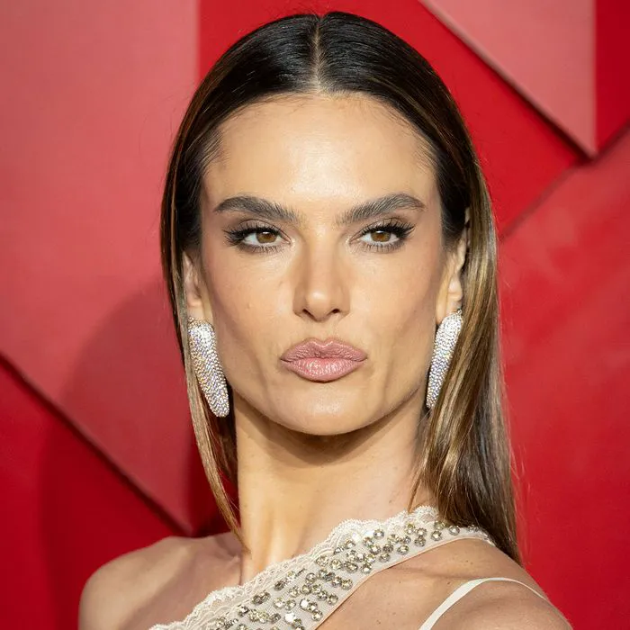 Alessandra Ambrosio Wears An ‘Insanely Beautiful’ Red Gown With Side ...