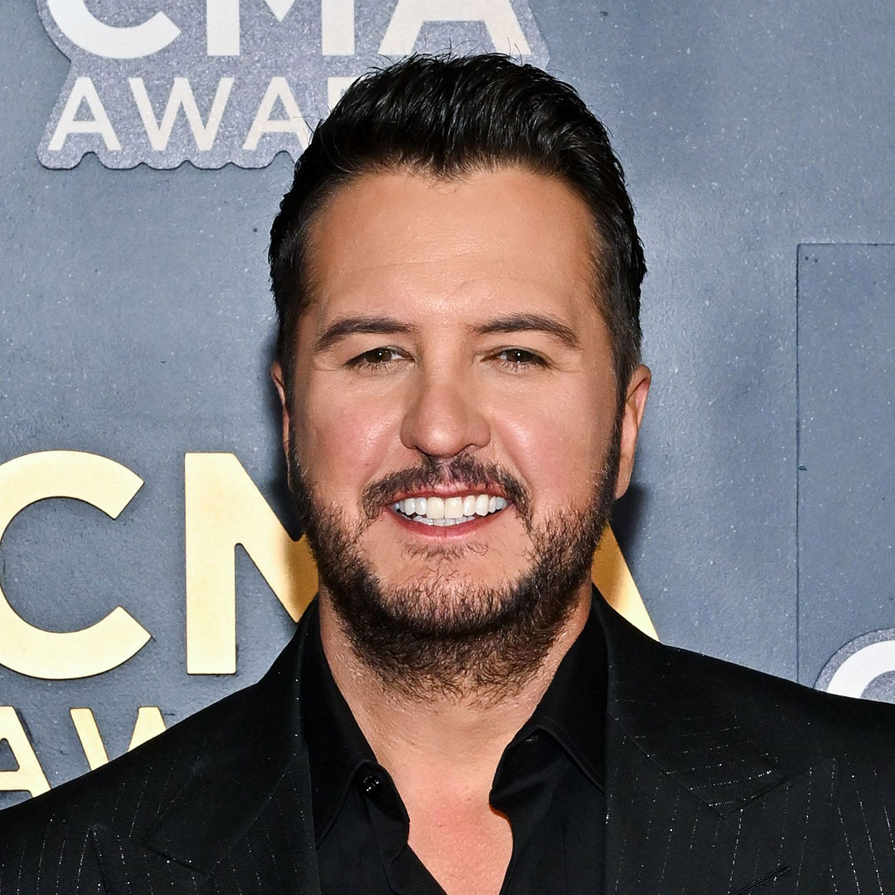 Luke Bryan Announces His Tour Will Stop In California For The First ...