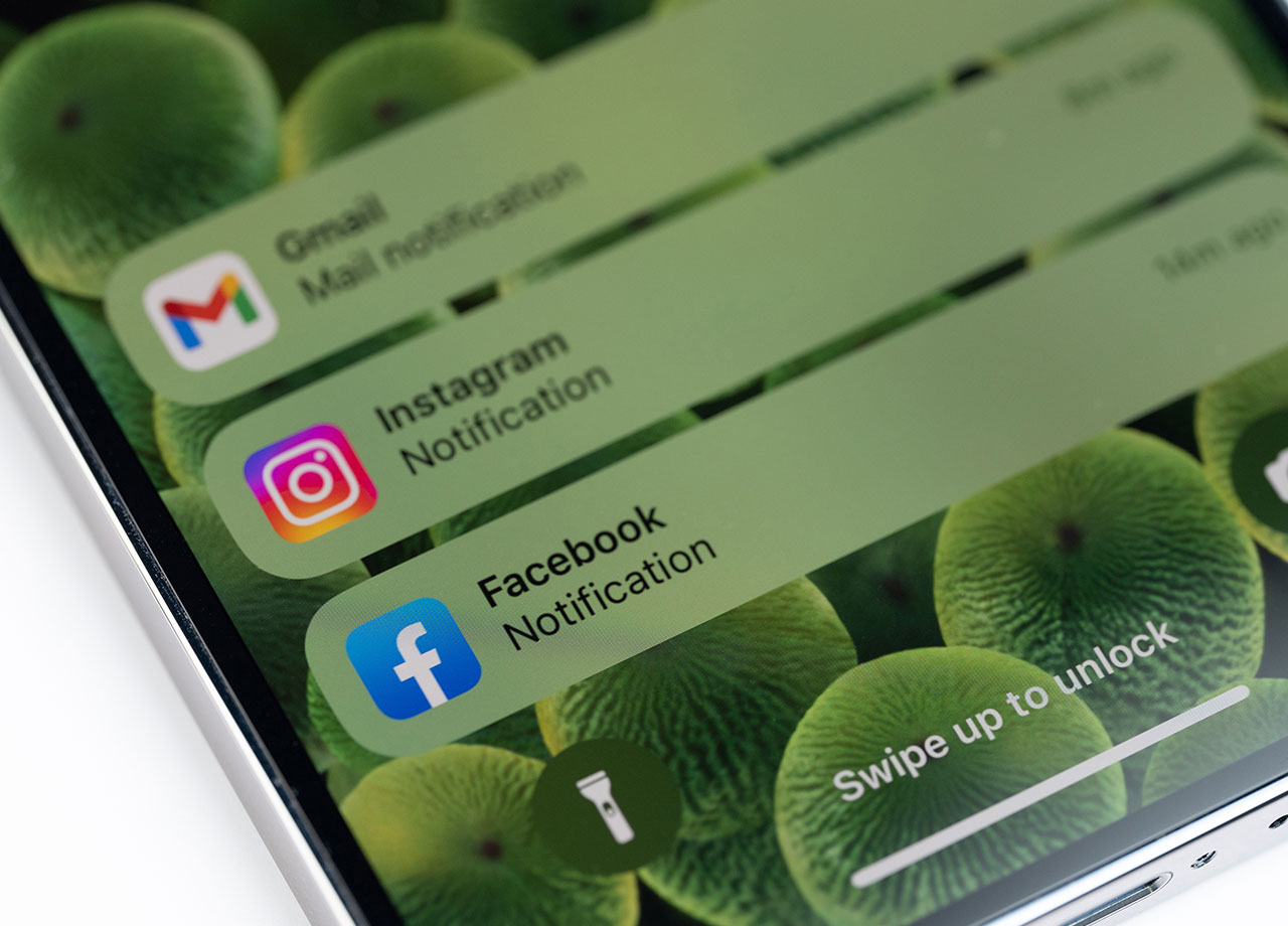 An Apple Expert Tells Us How To Clear Up Storage On Your iPhone Without Losing Any Data - SHEfinds