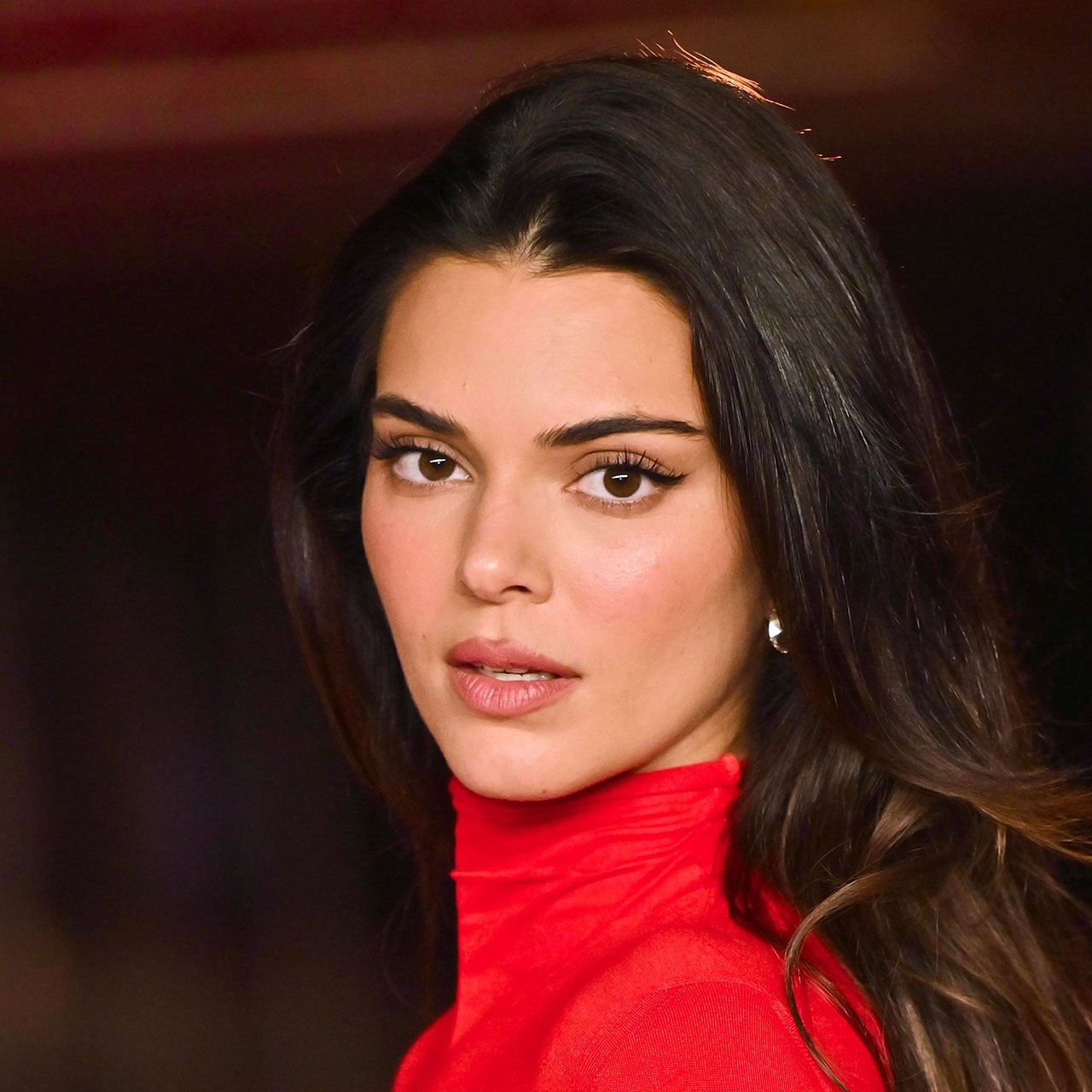 Kendall Jenner Blows Fans Away In A Micro-Mini Skirt Suit While Serving 818 Tequilas: ‘Prettiest ...