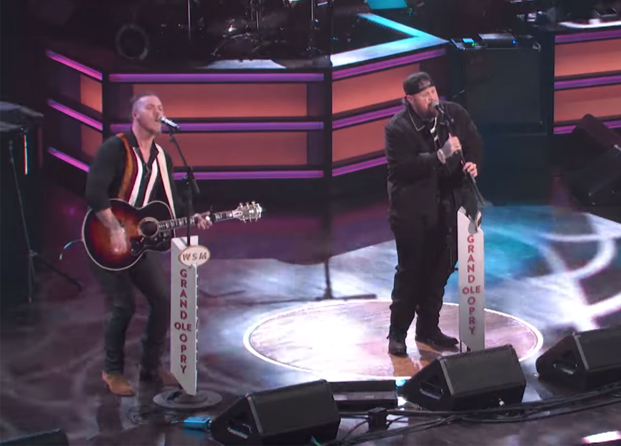 Jelly Roll Flaunts His 130-Lb Weight Loss Transformation During ...