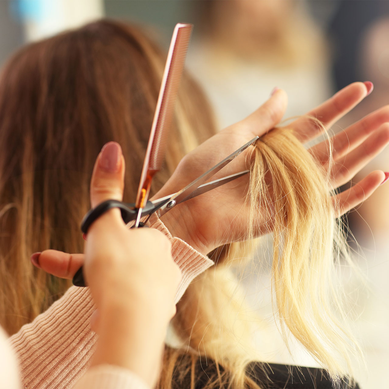 4 Medium-Length Hairstyles That Drag Down Your Features And Add Years ...