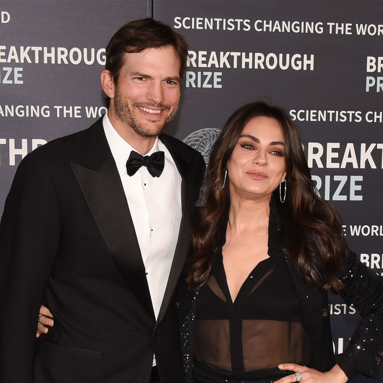 Jessica Alba Flaunts Her New Relationship With Comedian Alex Edelman At ...