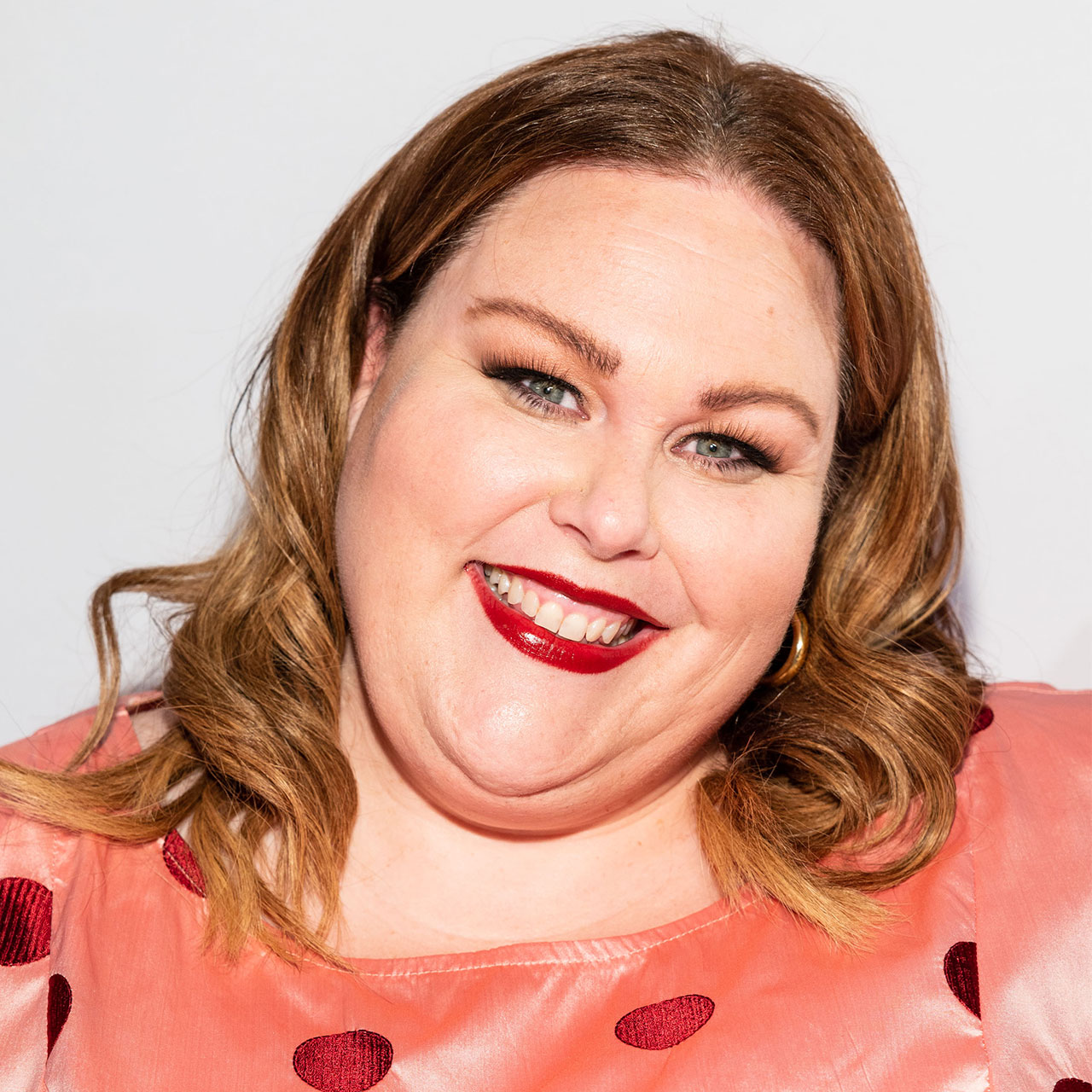 Chrissy Metz Shows Off 100-Lb Weight Loss And Reveals She’s Now ...