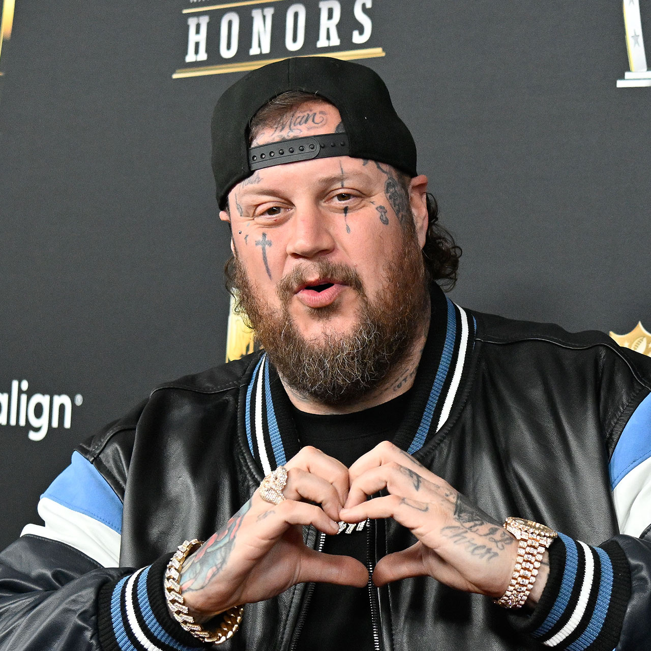 Taylor Swift Shows Off Her Toned Figure In A Yellow Two-Piece Bikini ...