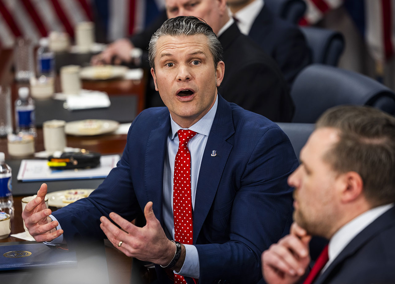 Politicians Slam Pete Hegseth As ‘Amateur’ And ‘Dysfunctional’ And Call ...