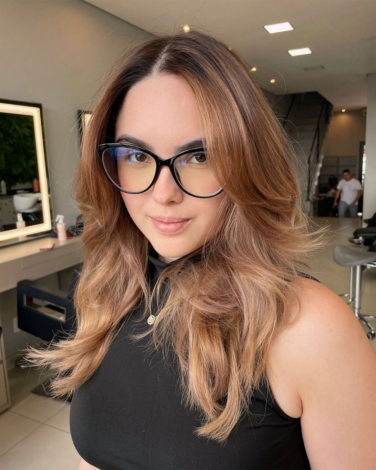 Thinning Hair? These 7 Haircuts Create The Illusion Of Volume And ...