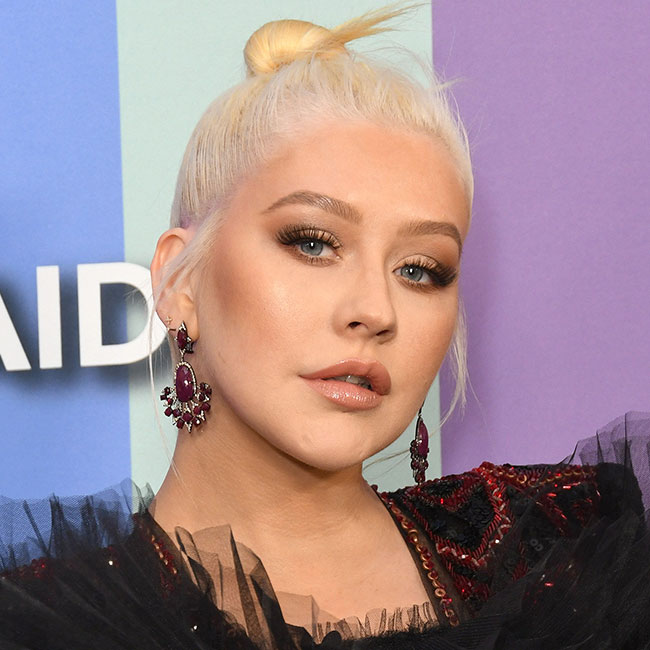 Liam Hemsworth Flaunts His Relationship With Model Gabriella Brooks On ...