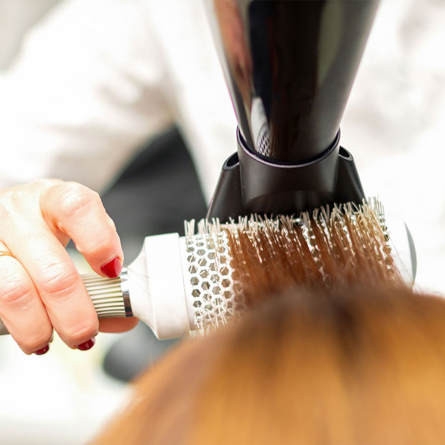 What Is The ‘Mob’ Haircut? Stylists Tell Us Why This Mid-Length Bob Cut ...