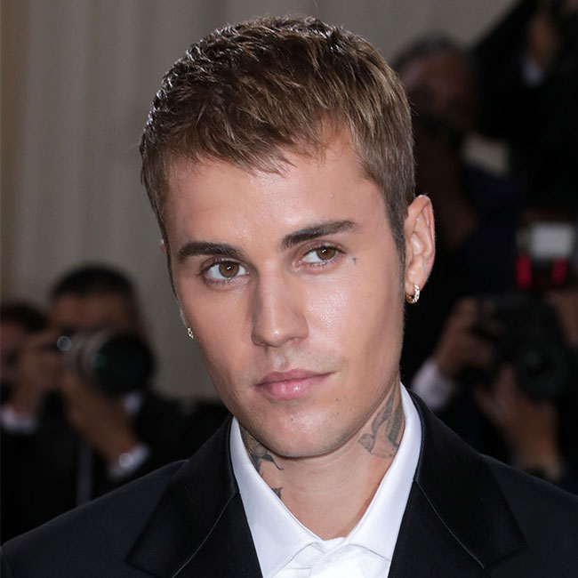 Oprah Winfrey Shows Off Her 40-Lb Weight Loss In Another Waist-Cinching Dress With Cutouts As ...